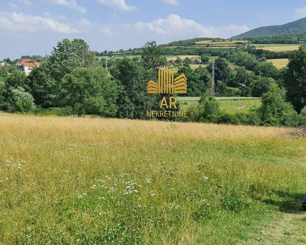 Plac 30 ari Vrbica-Aranđelovac – AR nekretnine